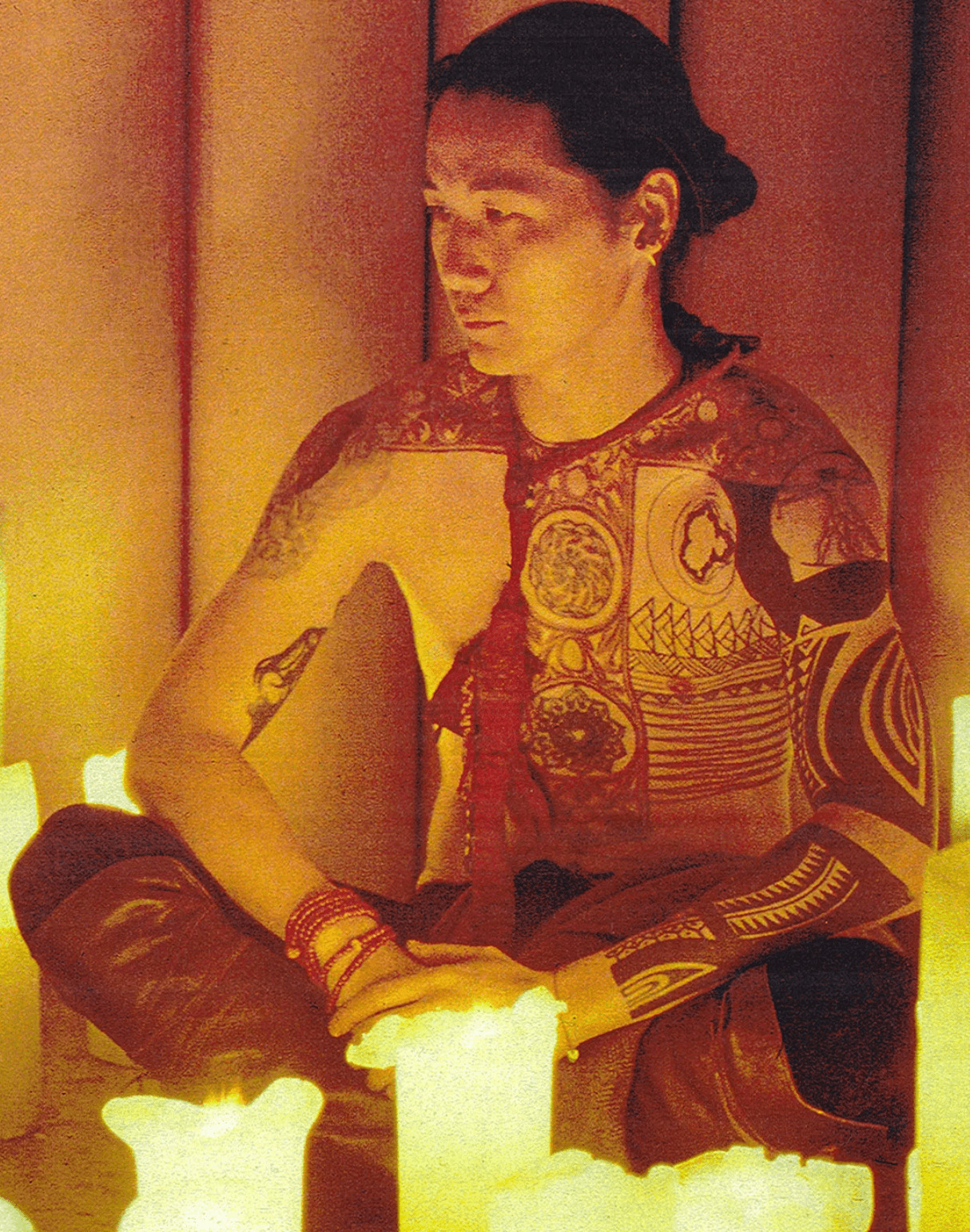 キャンドルジュンは無表情で怪しい人？耳ピアスと全身タトゥーの意味は？ | Mirai Media